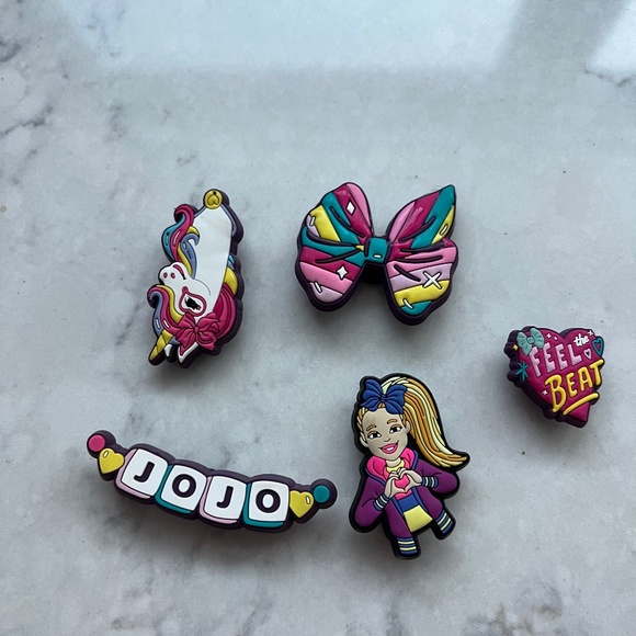 CROCS | Shoes | Crocs Jojo Siwa Charms | Poshmark